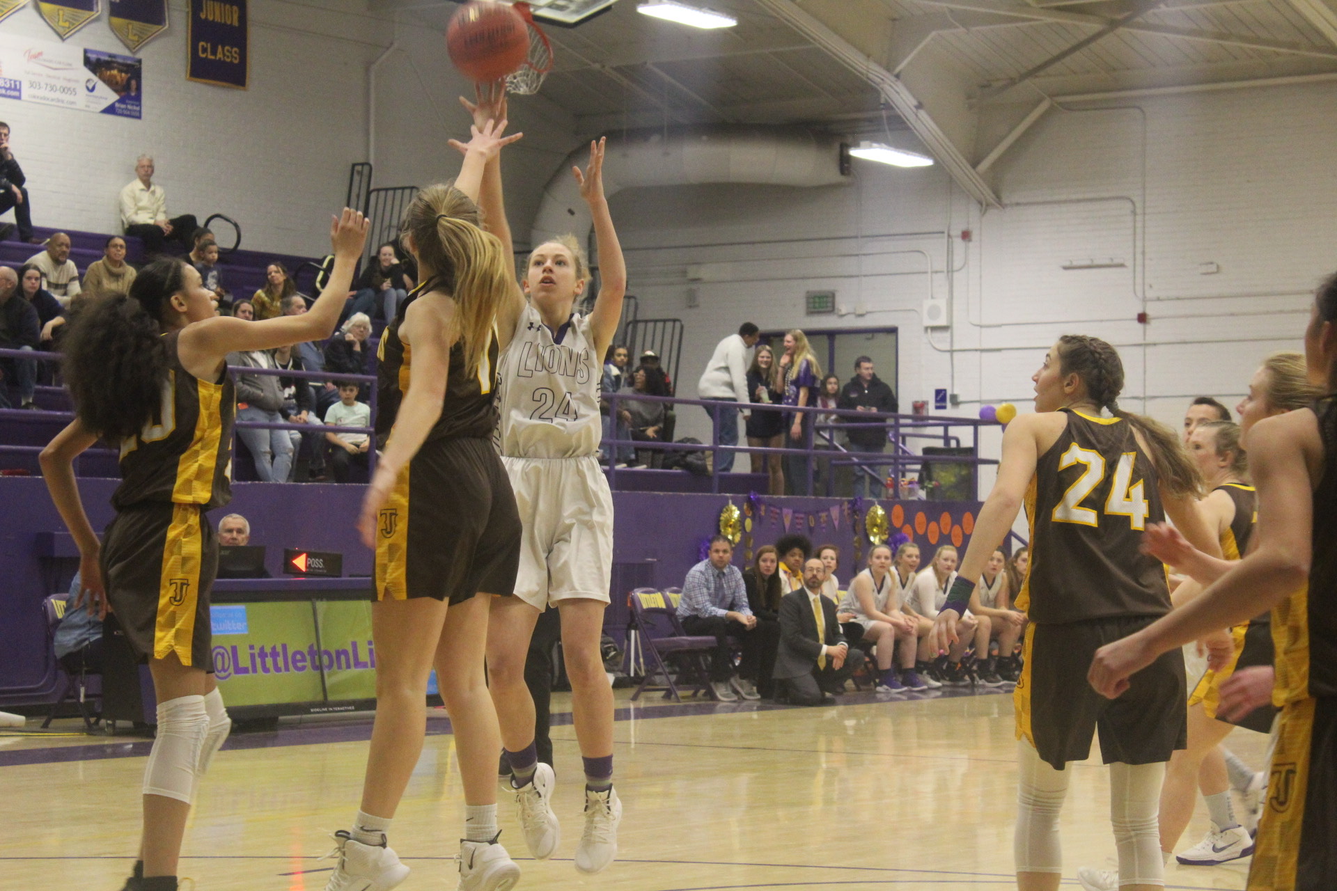 Girls and boys basketball is back at LHS – Lions Roar Now